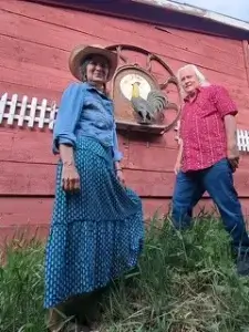 Pickin in the Plaza - Glenwood Caverns